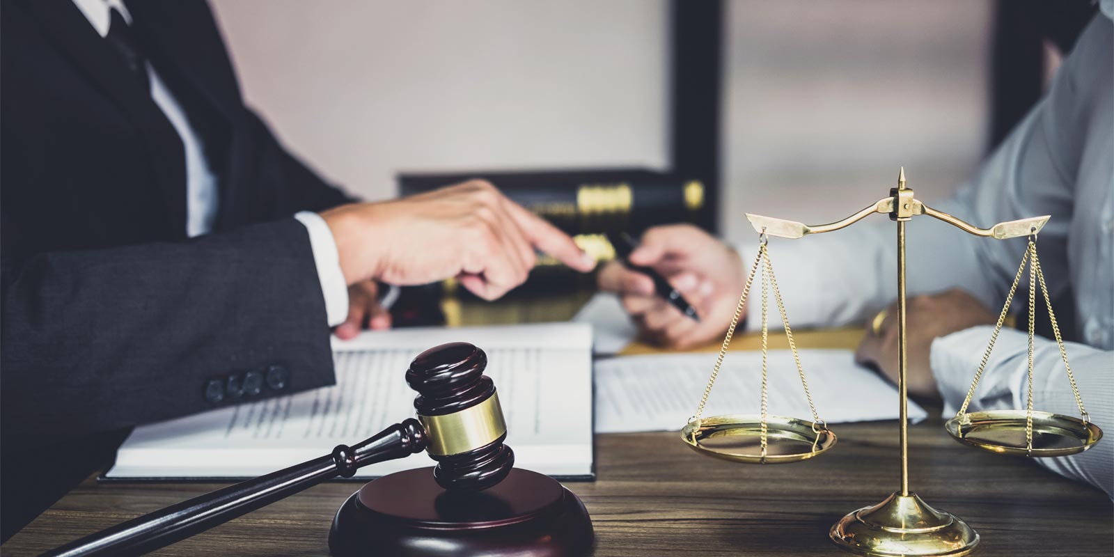 Attorney Insurance | Atlas Insurance Agency, A Marsh & McLennan Agency LLC